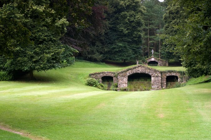 Beautiful Cotswold Gardens to Visit in Spring | Great Little Breaks